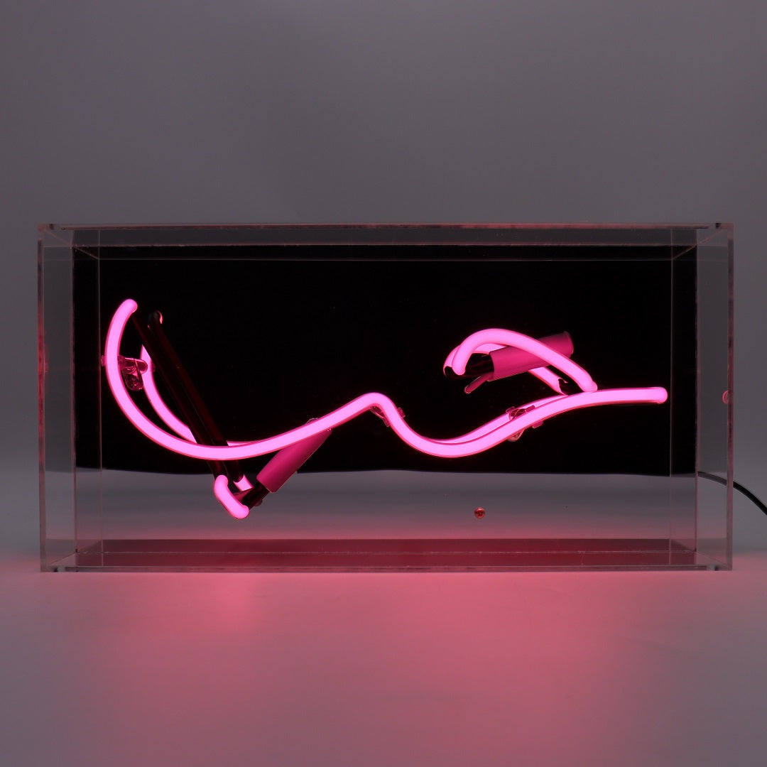 'HUB' (Love in Arabic) Glass Neon Sign – Locomocean